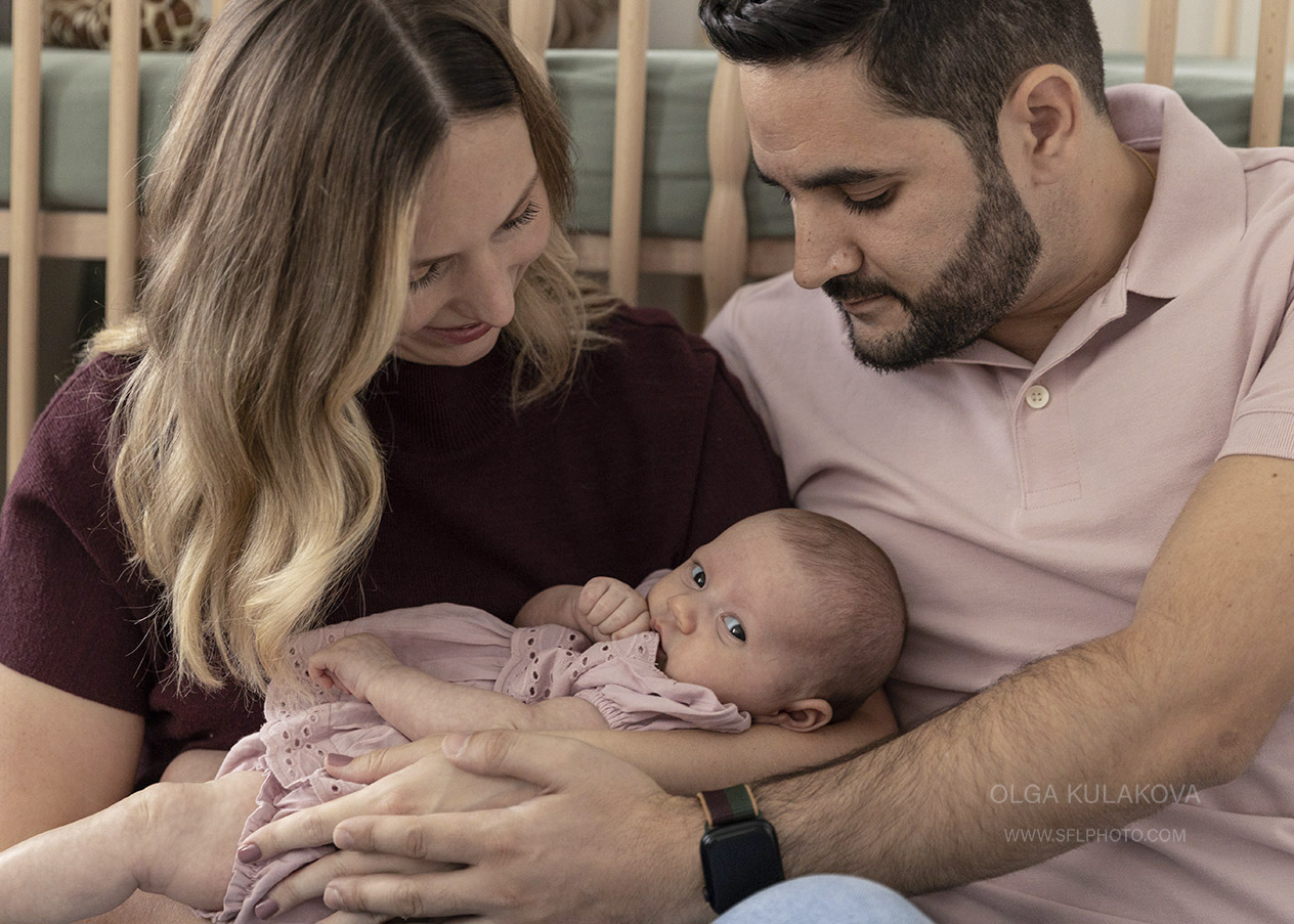 2 months old baby Ava | Family lifestyle photo shoot in Hialeah, FL ...