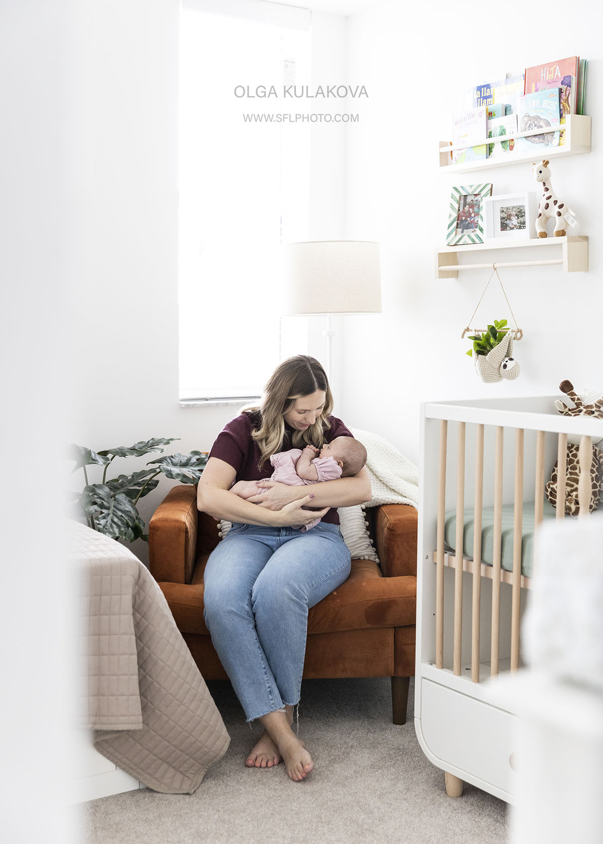 2 months old baby Ava | Family lifestyle photo shoot in Hialeah, FL ...
